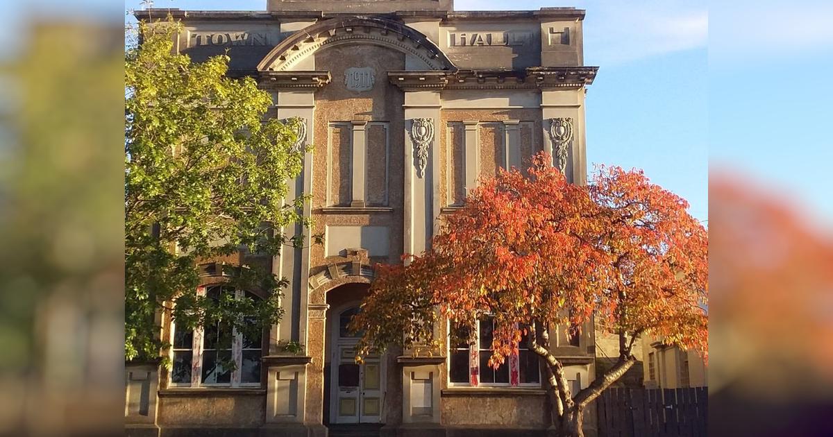 Saving the Palmerston Town Hall - Givealittle