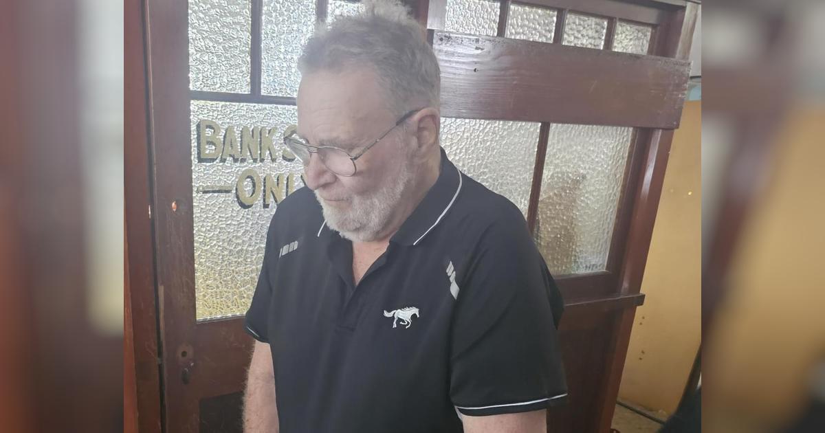 Phil Campbell - Papa Smurf (Alias Father Christmas), his boys would ...