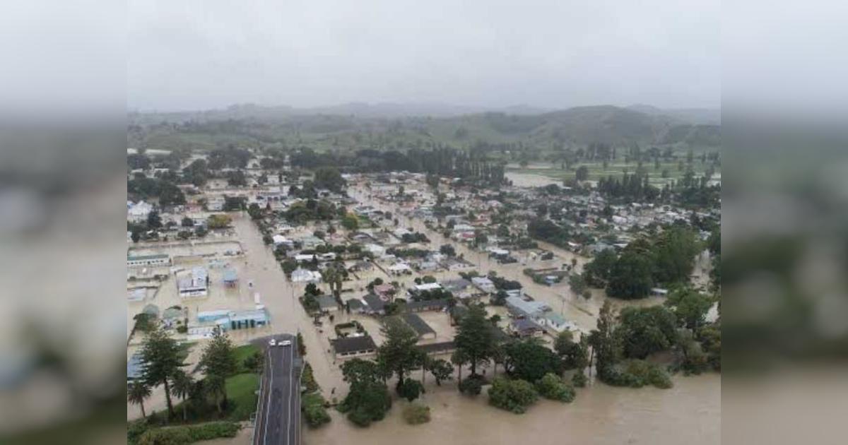 Help one of our book besties through the Wairoa floods - Givealittle