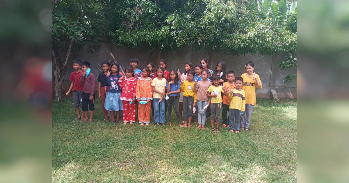 Help us to teach the poorest of the poor English in our village in Siem ...