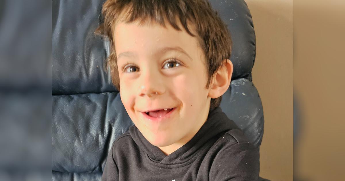 Help me give my best friend and autistic son a holiday experience ...