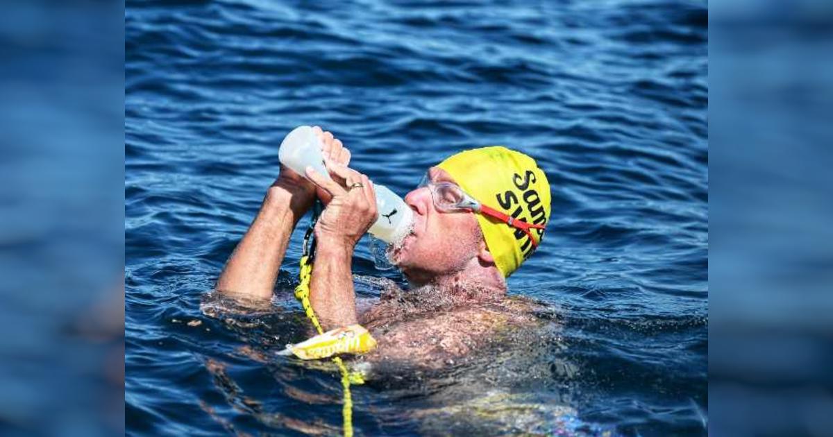 Dr Dave swims: Dr David Edgar (Maj) swimming the Foveaux Strait for ...