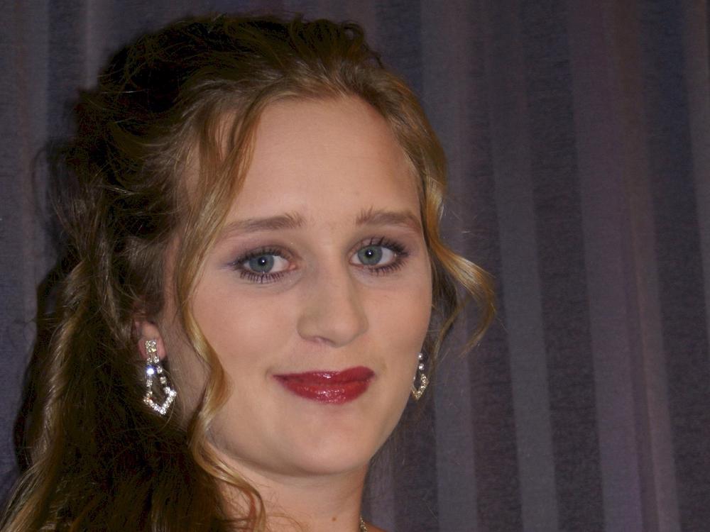 Siobhan's Shave for Cancer - Givealittle