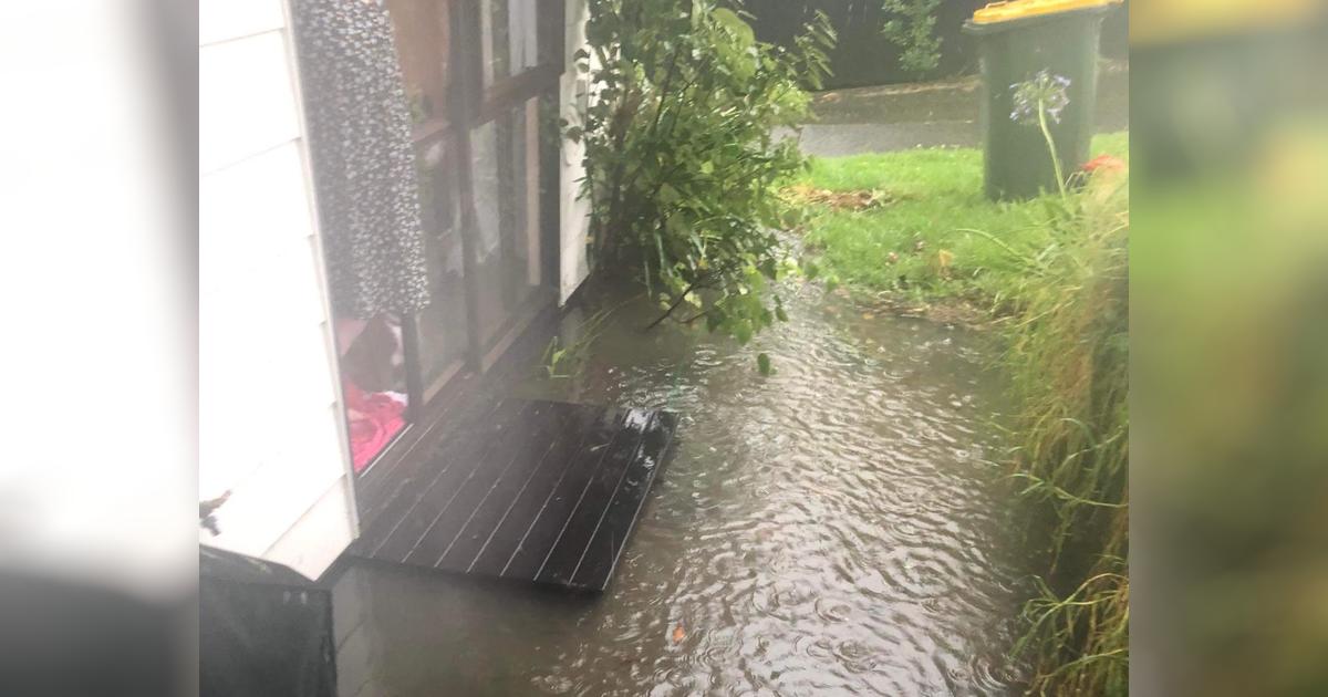 Help Anna & Caleb post-flood and pre-baby - Givealittle