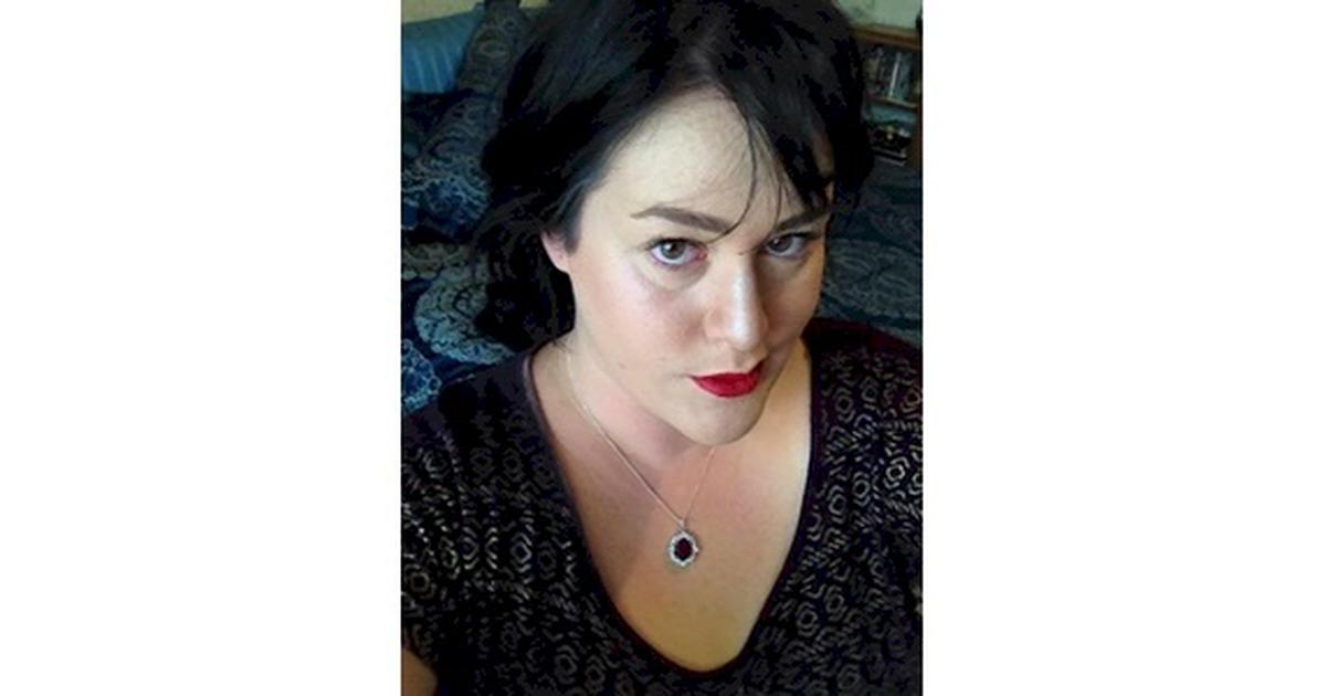 Get Delia to the UK - Givealittle