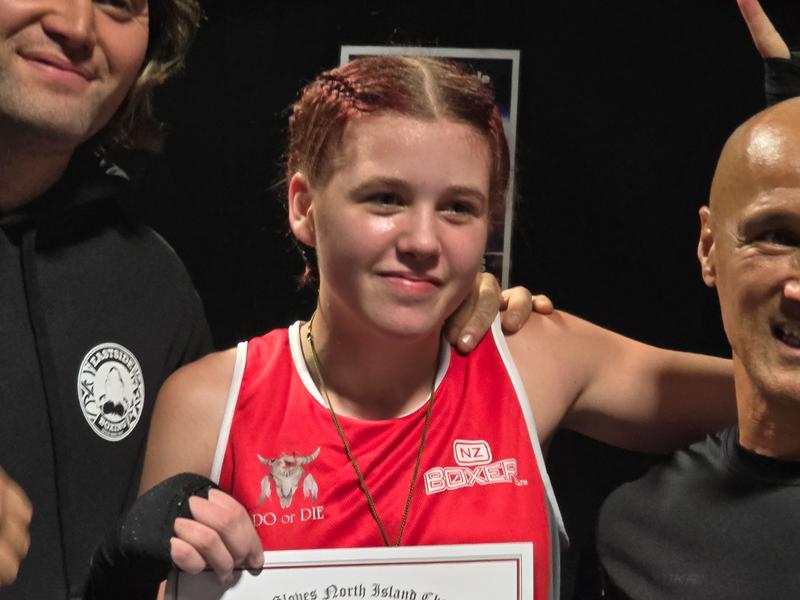 TAYLOR boxing her way to AUSTRALIA - Updates - Givealittle