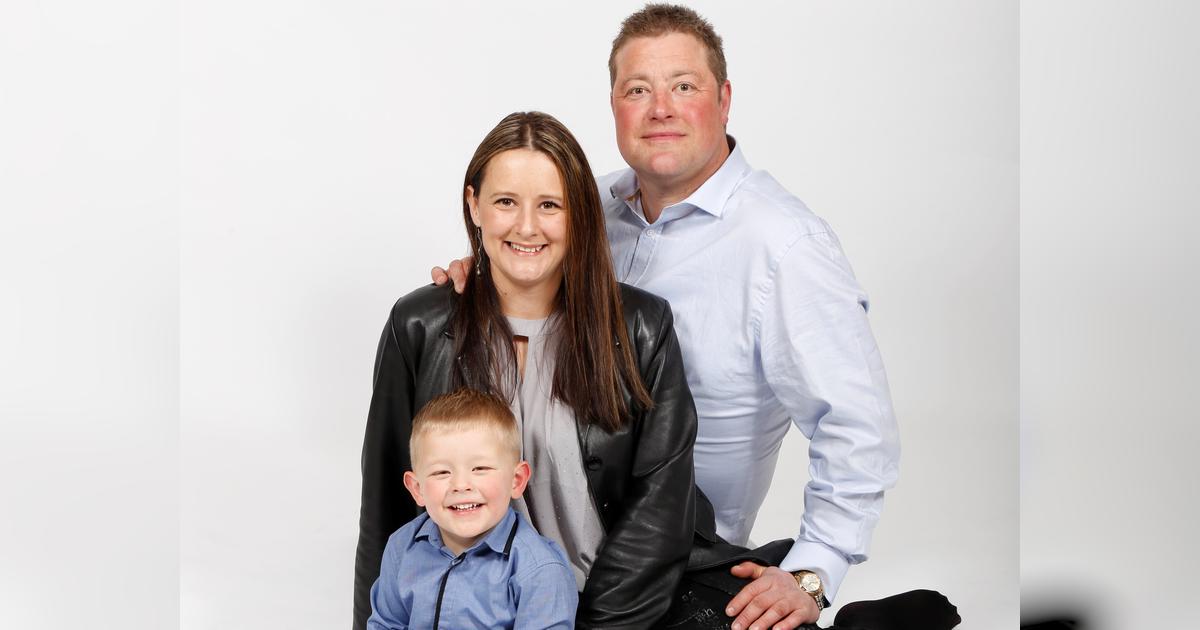 Greg Rolston, Terminally ill young father wants to marry partner of 12 ...