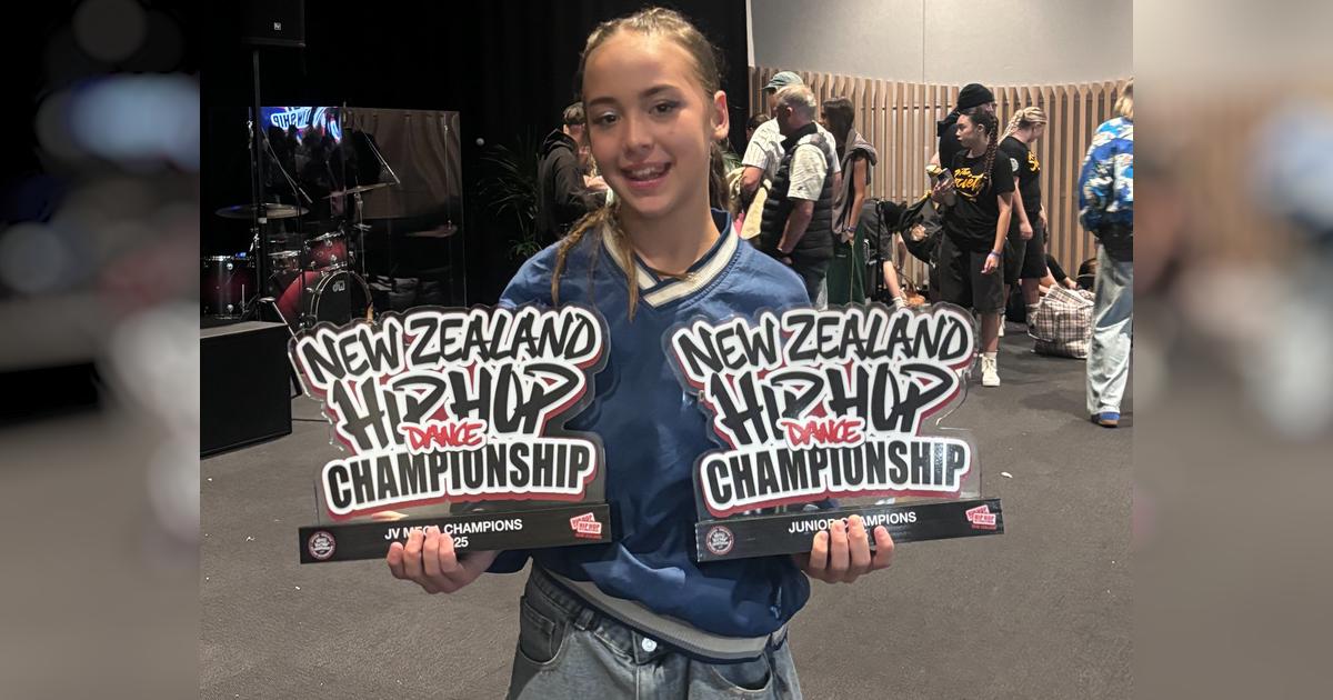 Help Rubi and SPACE Studios Pro Team Represent New Zealand at the World ...