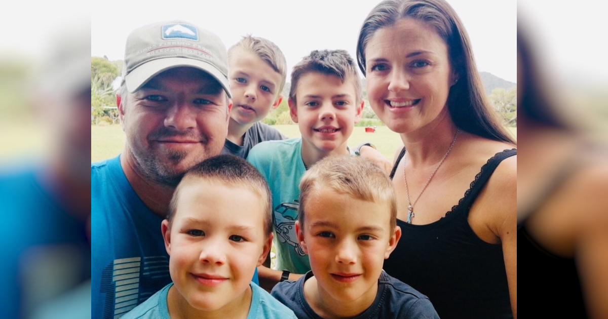 Raikes Family @ YWAM Kona 2019 - Givealittle