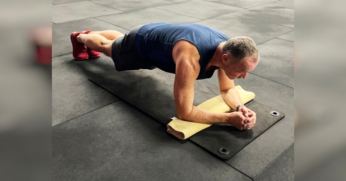 To beat my 30 min plank hold record set in 2021 - Givealittle