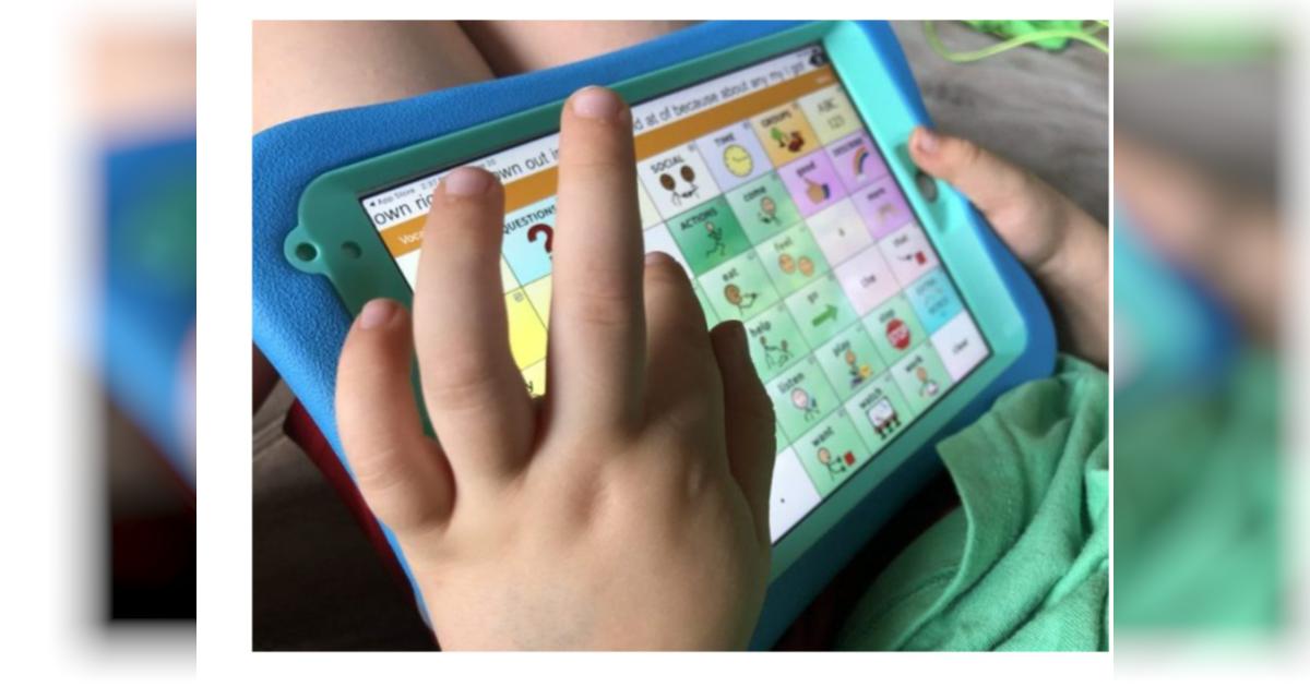 Supporting families/whānau use a Communication Device with their ...