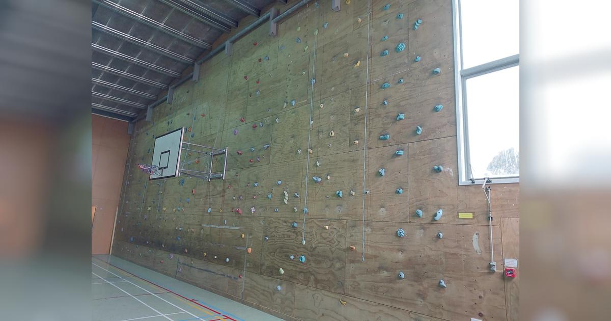 Mount Hutt College & Methven Community Indoor Rock Climbing Wall ...