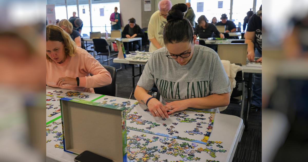 里 Tyler Takes on the World Jigsaw Puzzle Championships - Givealittle