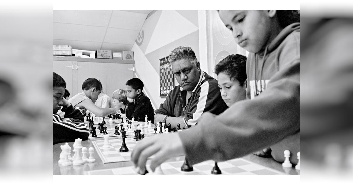 LONG LIVE THE EASTERN KNIGHTS!! - Givealittle