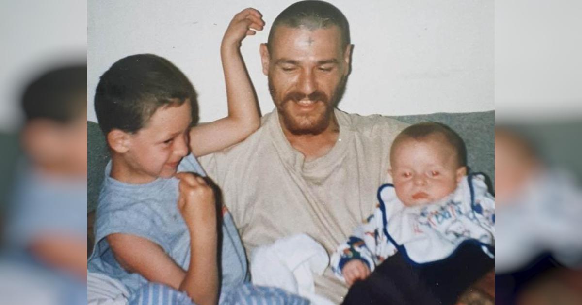 Funeral costs for "Darren Norman Lyttle" and his family. - Givealittle