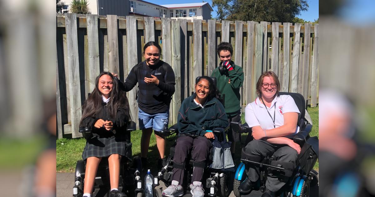 Help our students get to the Halberg Games - Givealittle