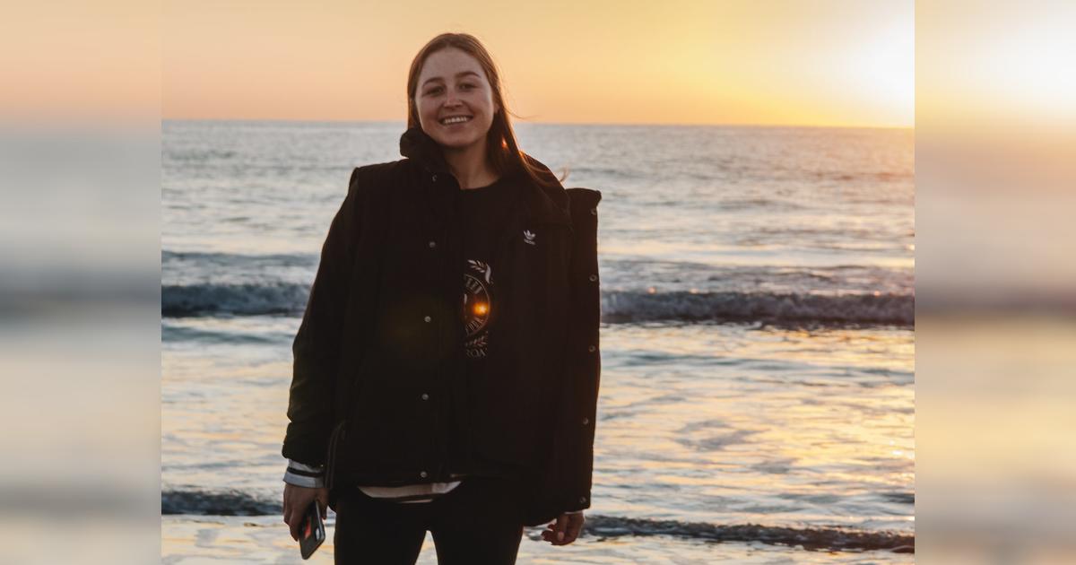 Help Carlyn kick cancer to the curb! - Givealittle